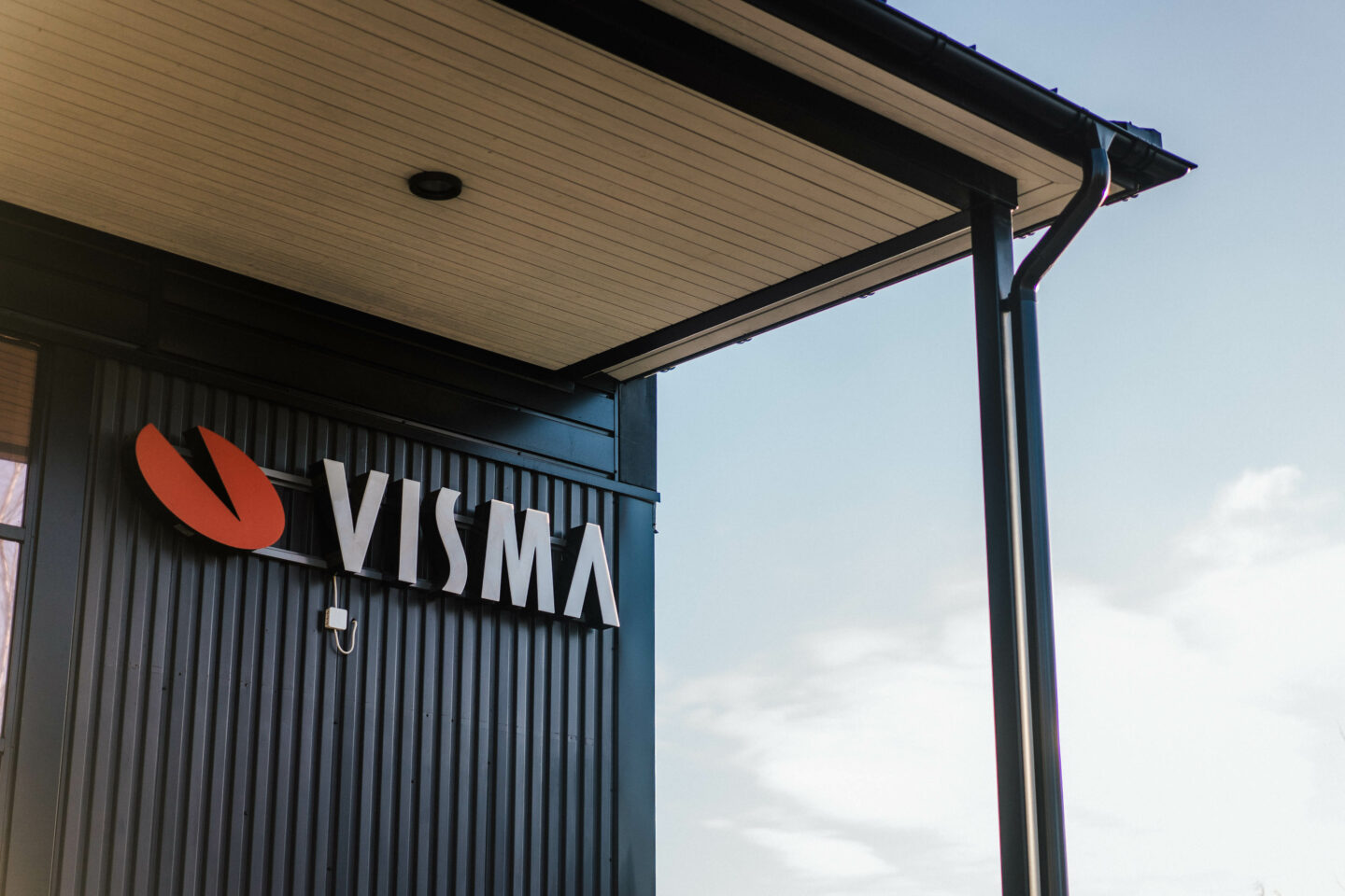 Yhteystiedot – Visma Tampuuri. Näin tavoitat meidät: